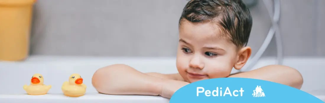 À Partir De Quand Mon Enfant Peut Il Se Laver Tout Seul